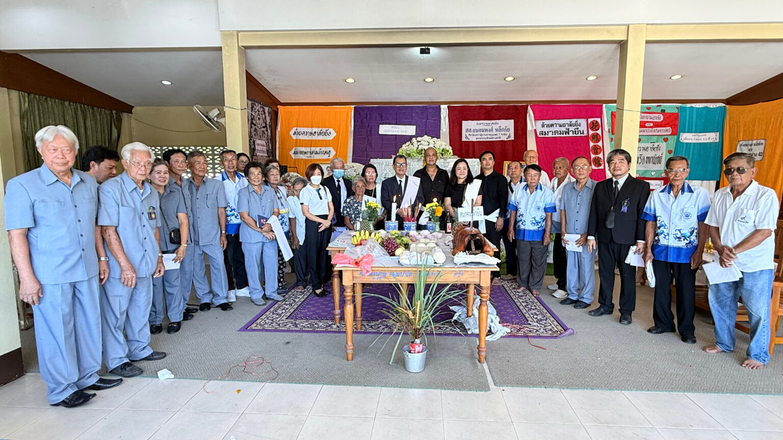 พิธีไหว้คำนับศพรูปแบบจีนชาติพันธุ์กวางตุ้งร่วมกับสมาคมฟ้ายืน ใน”ตรัง ดัง เด่นฯ” – Trang Learning ...